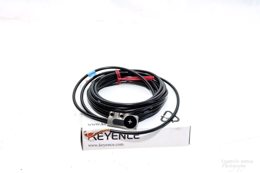 KEYENCE EH-614A FIBER AMPLIFIER PROXIMITY SENSOR (G46)