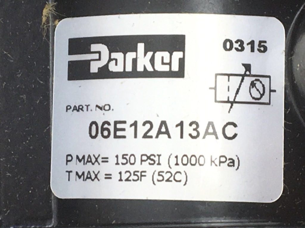 IN FACTORY BOX PARKER 06E12A13AC 1/4 PNEUMATIC FILTER REGULATOR (B547)
