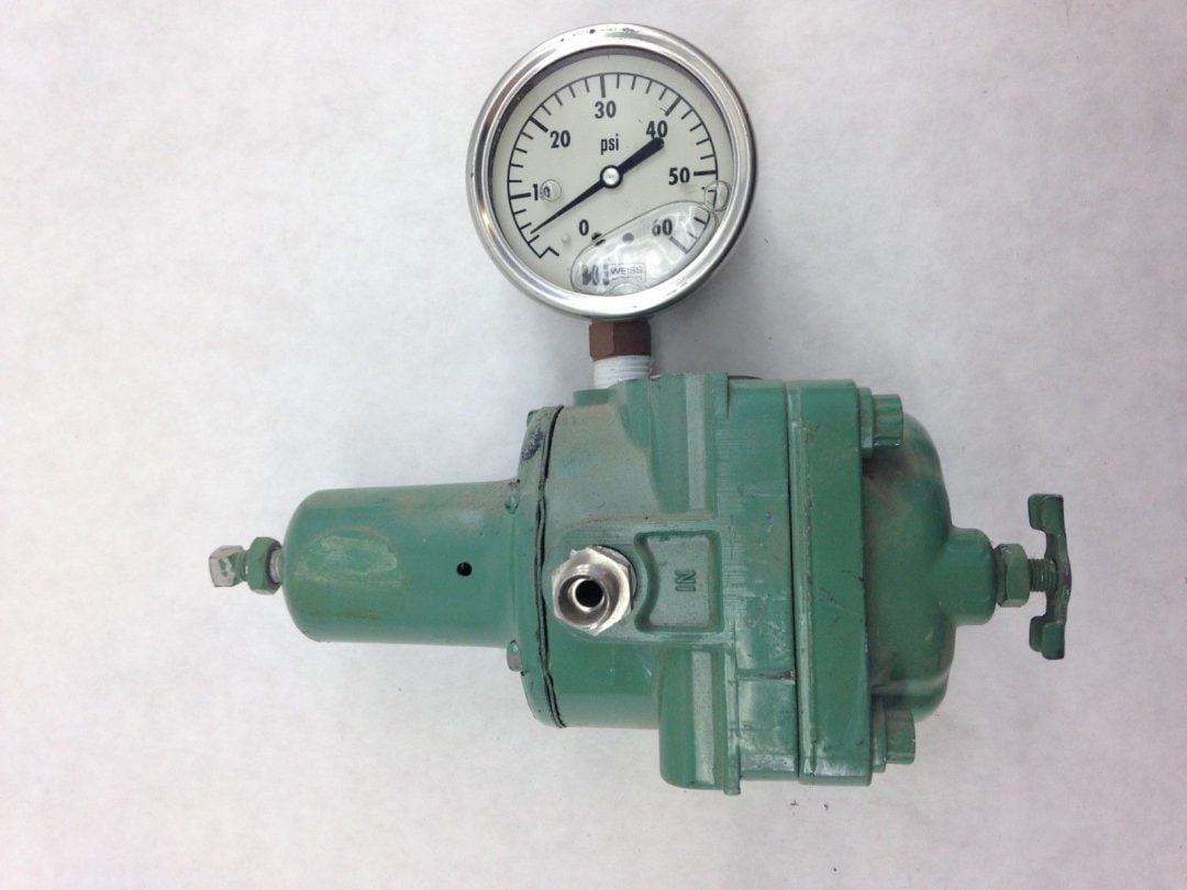 FISHER CONTROLS TYPE 67AF PRESSURE REGULATOR (F260)