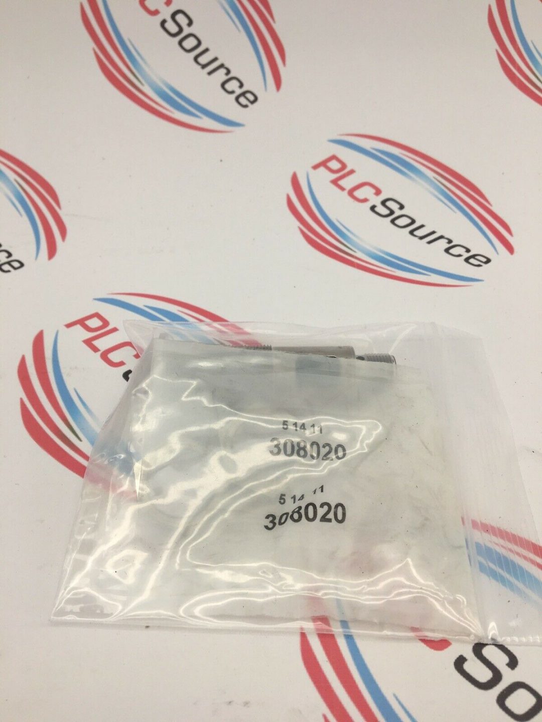 IFM OGP500 RETRO-REFLECTIVE PHOTOELECTRIC PROXIMITY SENSOR